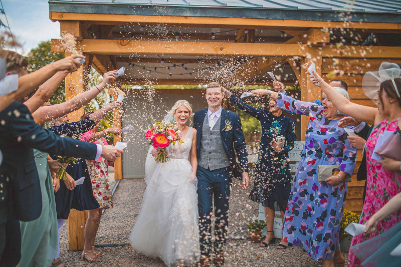 The Ultimate Guide to Wedding Confetti Etiquette – Shropshire Petals